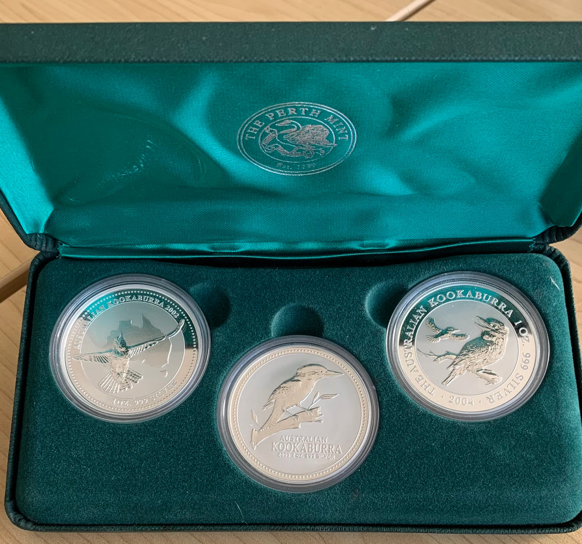 Australia 2002, 2003 & 2004 Perth Mint $1 Kookaburra 1oz 999 Silver Co ...