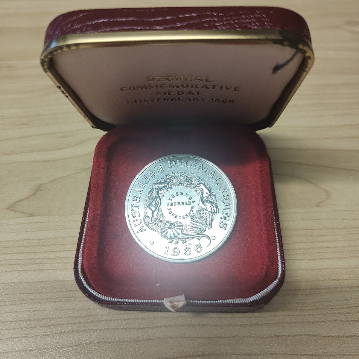 Australia 1965 The Royal Australian Mint Canberra Commemorative Silver ...