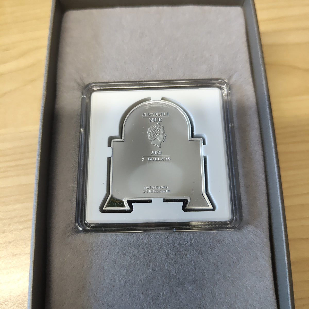 Niue 2020 New Zealand Mint $2 Star Wars R2-D2 1oz .999 Silver Coin ...