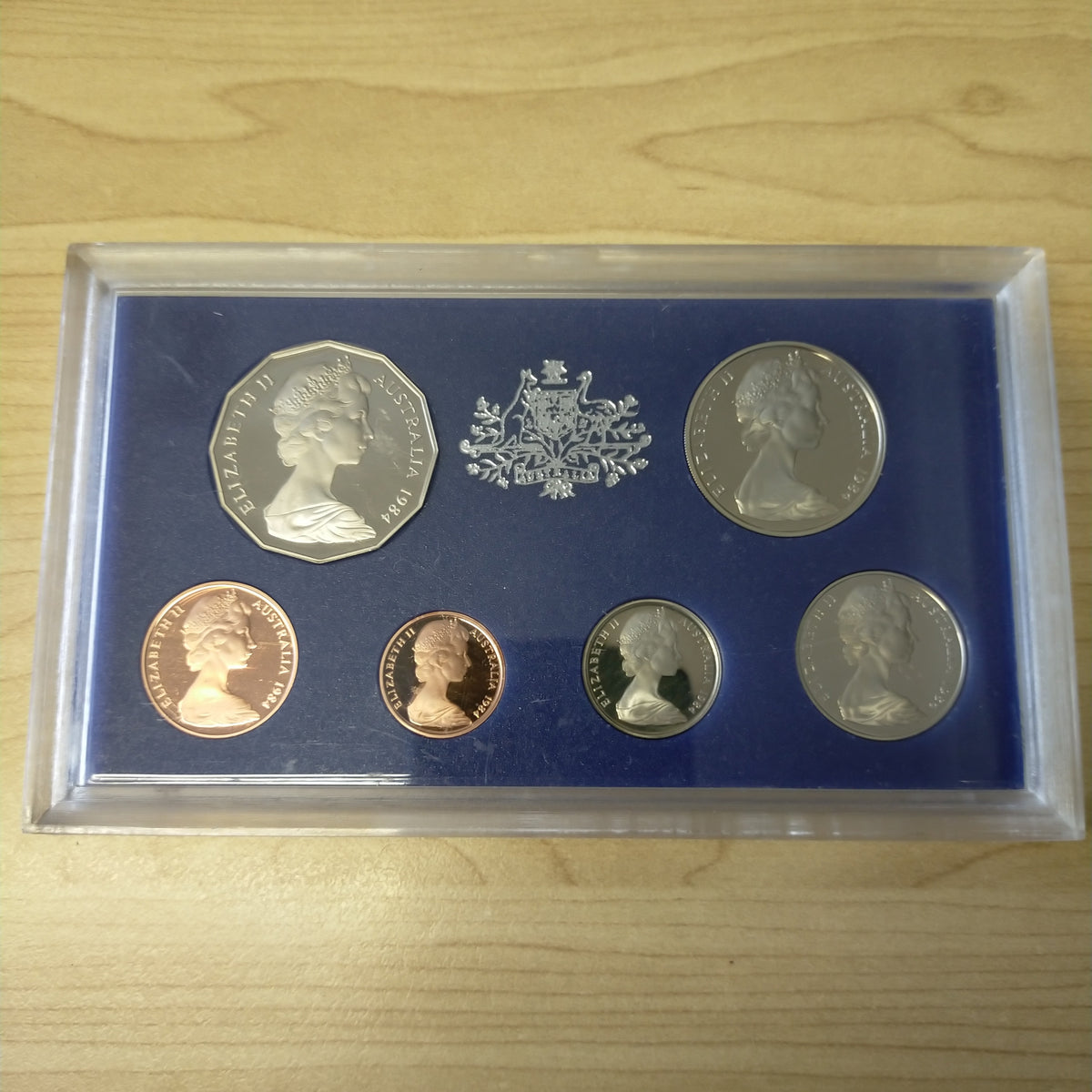 Australia 1984 Royal Australian Mint Proof Set No Outer Box – Shields ...