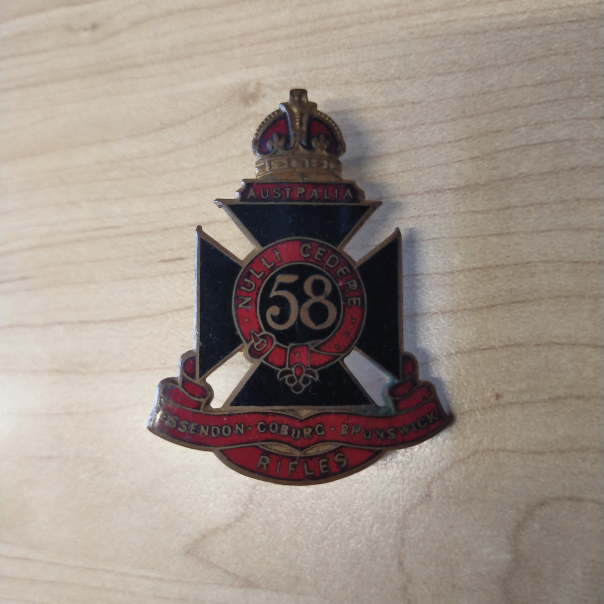 WWII 58th Battalion Rifles Essendon Coburg Brunswick Brass and Enamel ...