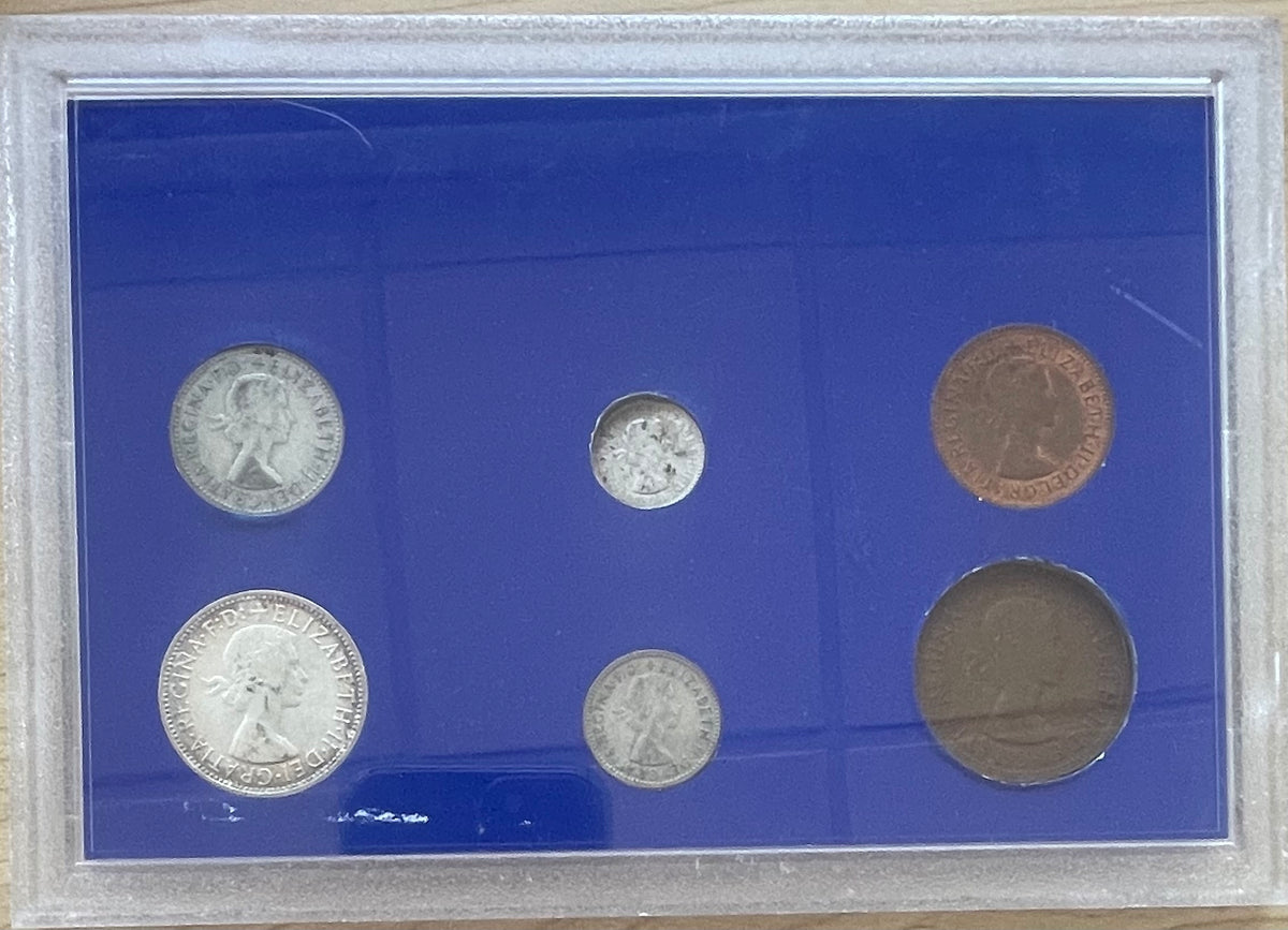 Australia 1959 Pre Decimal 6 Coin Set in Perspex Case including 4 silv ...