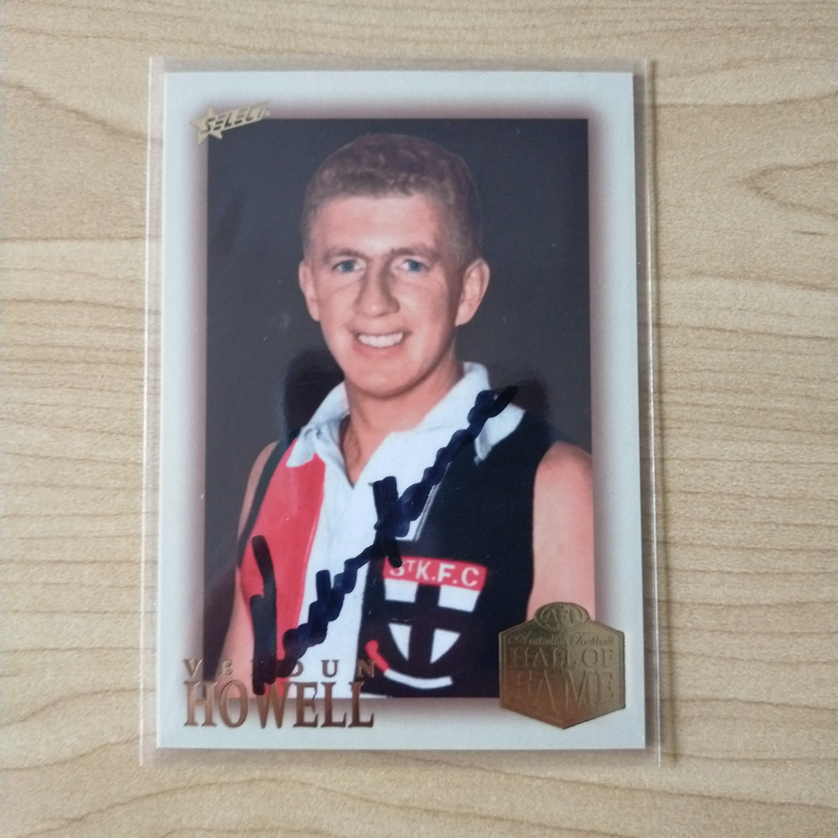 Select Hall of Fame Verdun Howell St Kilda Hand Signed Card – Shields ...