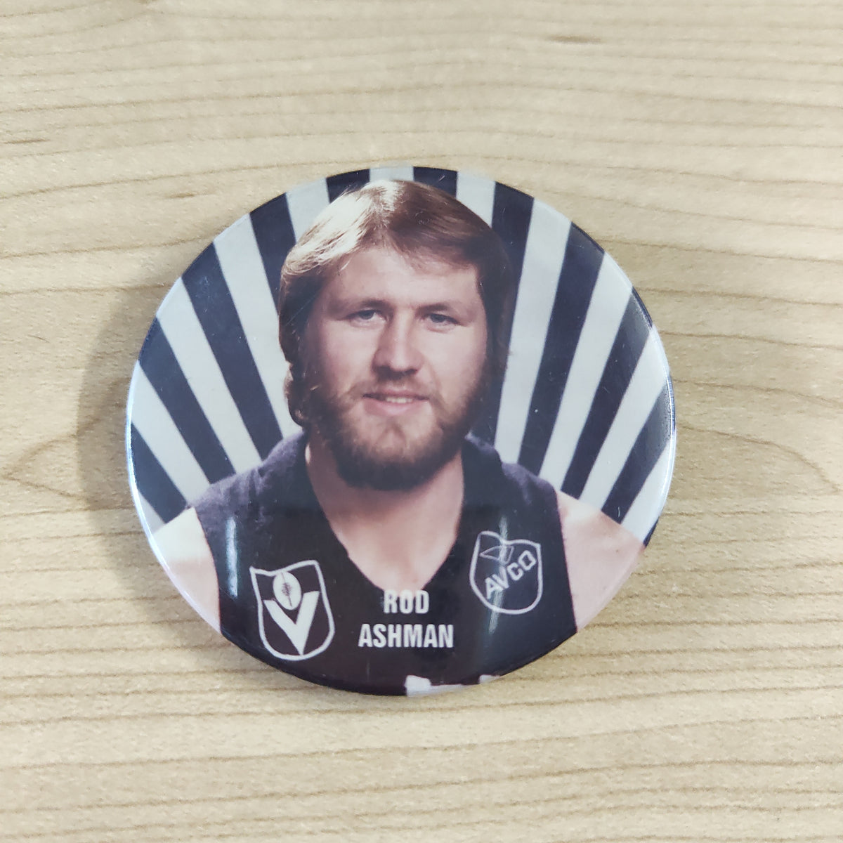 Carlton Football Club Vintage Player Button Badge Rod Ashman – Shields ...