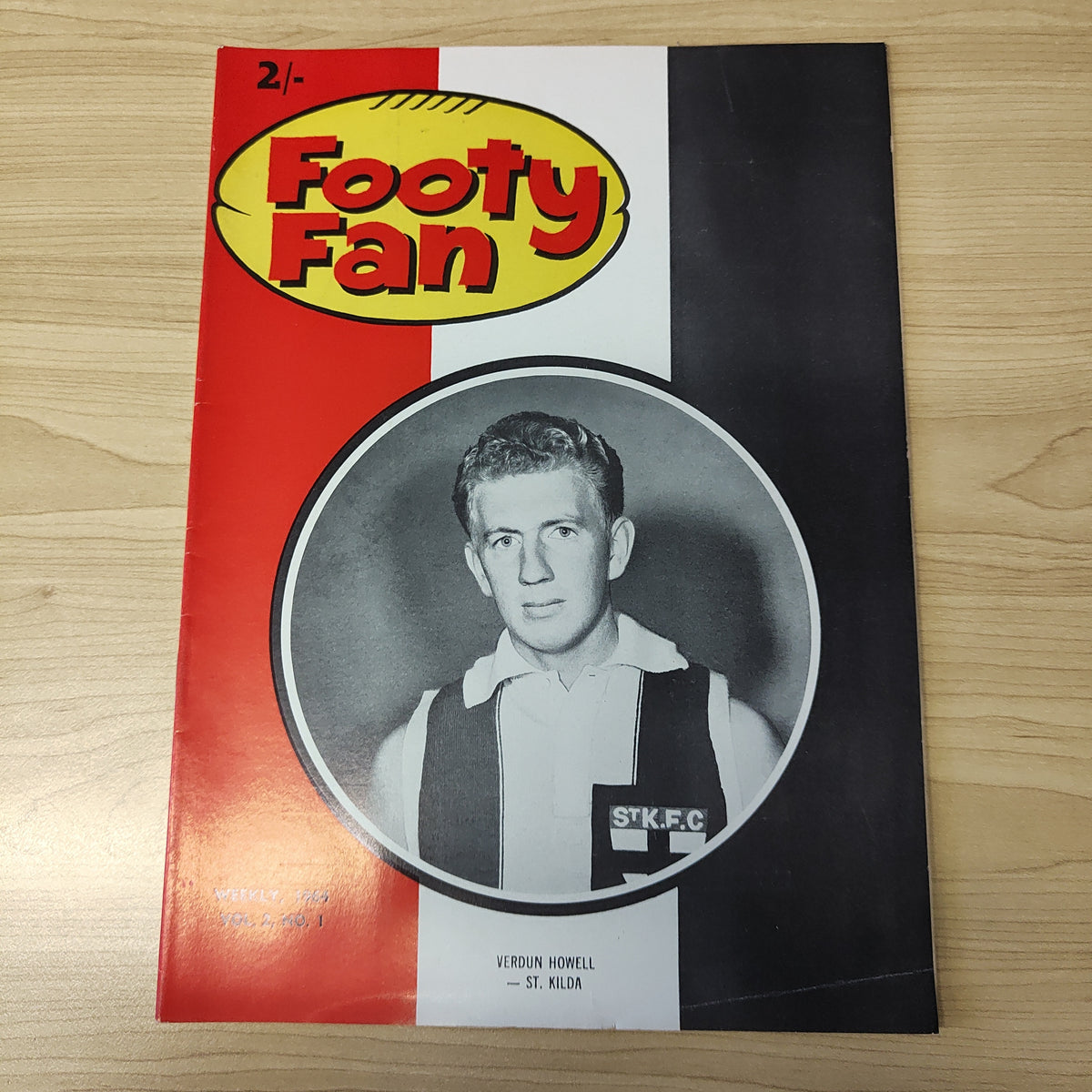 Footy Fan 1964 Vol. 2, No.1 Football Magazine – Shields Stamps & Coins